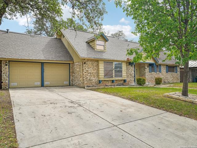 427 Indigo St, San Antonio, TX 78216 | MLS #1866
