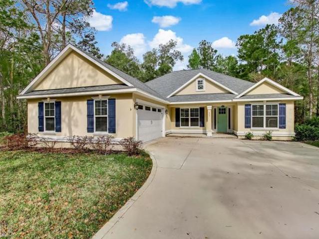 427 Lighthouse Cir, Woodbine, GA 31569