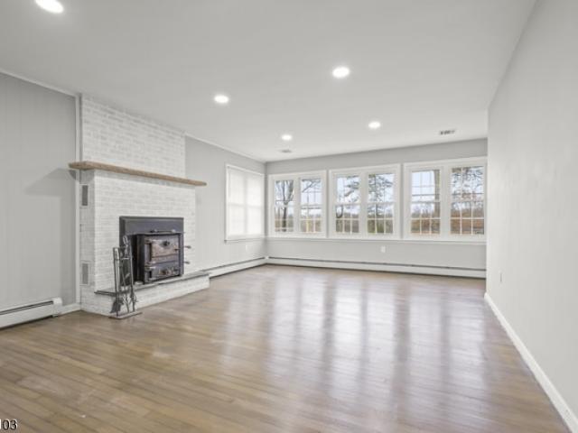 427 Meyersville Rd