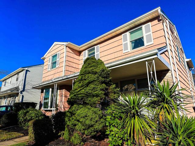 427 N Clermont Ave