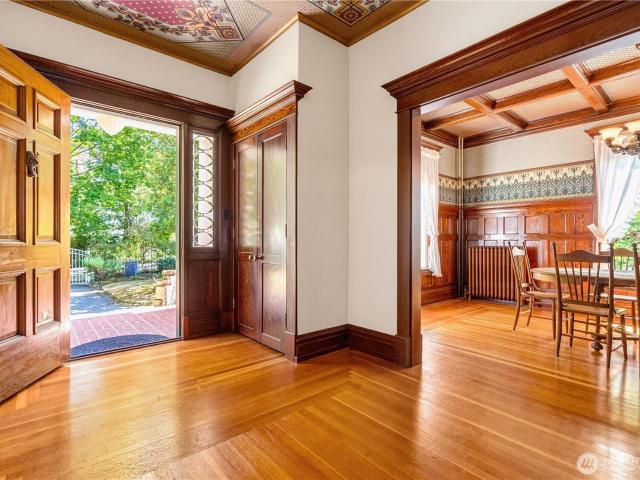 427 N Garden