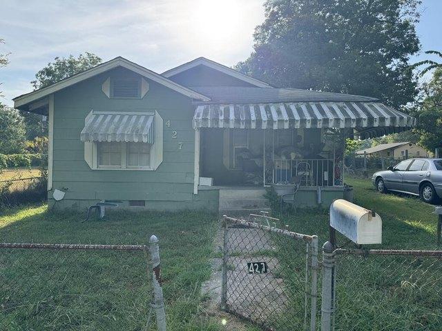427 S 17th St, West Memphis, AR 72301