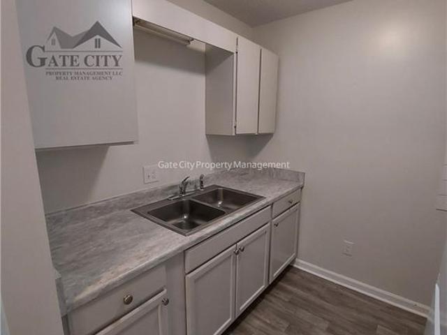 427 S Main Street #8