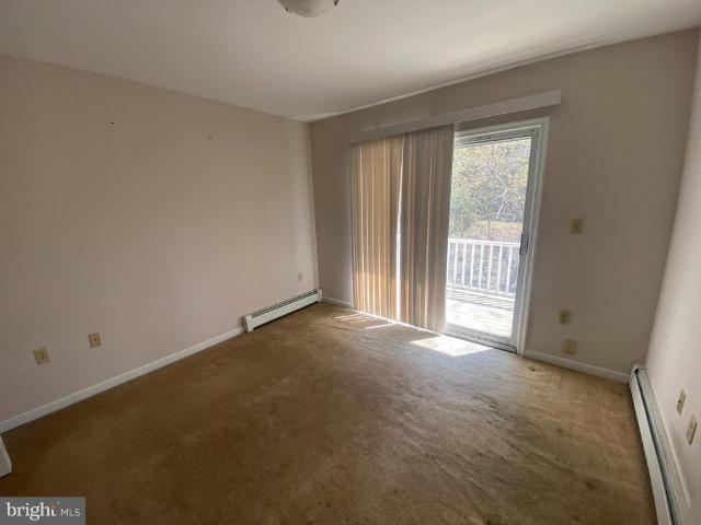 427 Smith Street # 2R