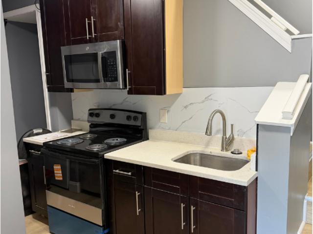 427 South Augusta Avenue 1 Bedroom Home for Rent at 427 S Augusta Ave, Baltimore, MD 21229 Irvington