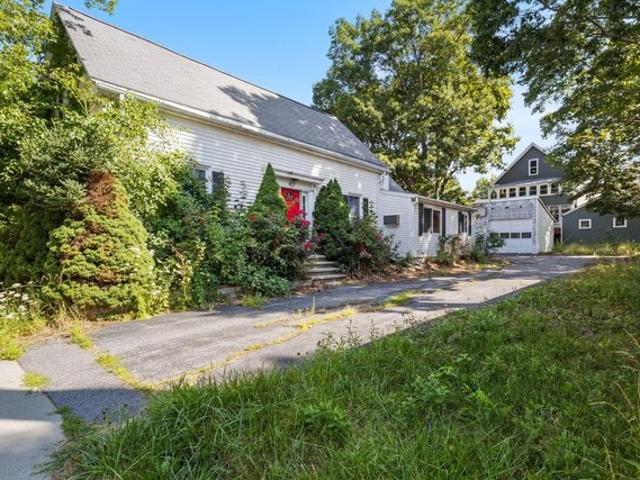 427 Saint John St, Portland, ME 04102
