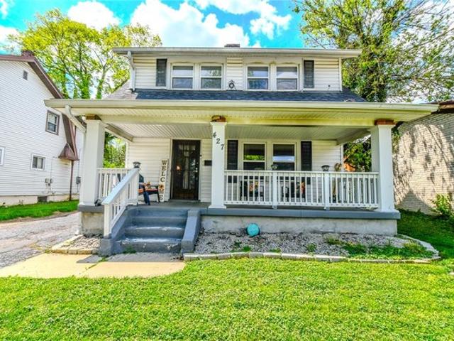 427 Sandalwood Dr, Dayton, OH 45405