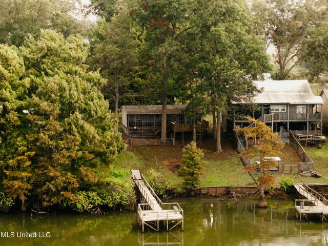 427 Sea Island Drive