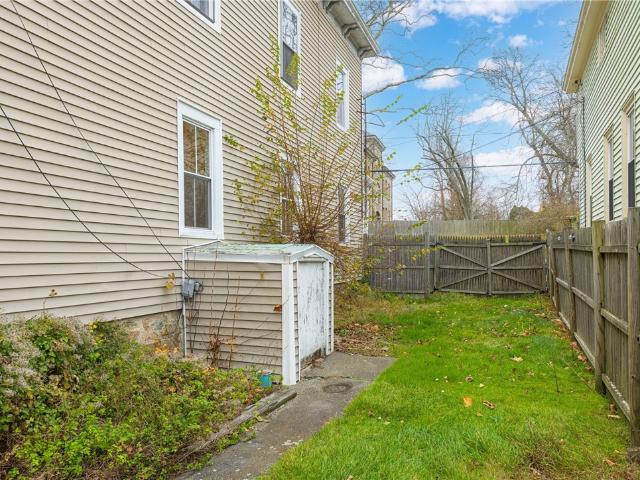 427 Spring St, Unit 1, Newport, RI 02840 | MLS #1413