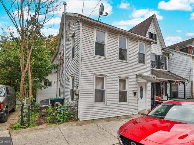 427 Pawnee St, Bethlehem, PA 18015