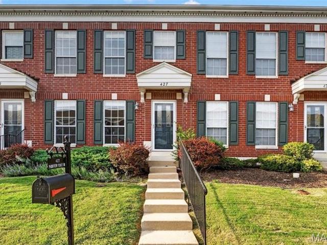 427 Parkview Place Dr, Ellisville, MO 63021