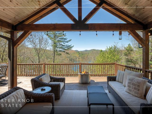 427 Rivard Road