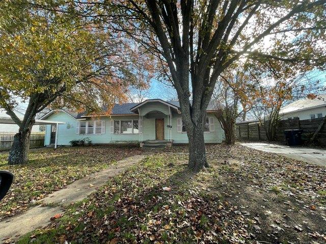 427 W 18th St, Ada, OK 74820