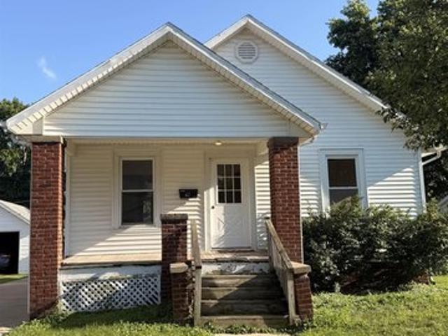 427 W Washington St, Macomb, IL 61455