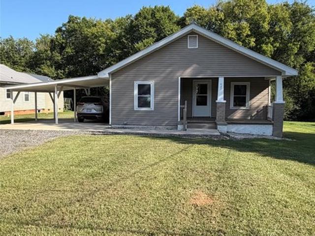 427 W Whitley St, Norwood, NC 28128