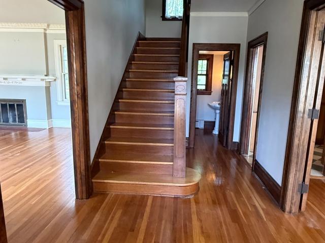 427 W Franklin Street