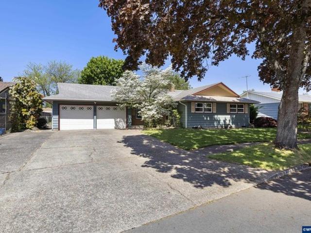 427 Wilshire Dr N, Keizer, OR 97303