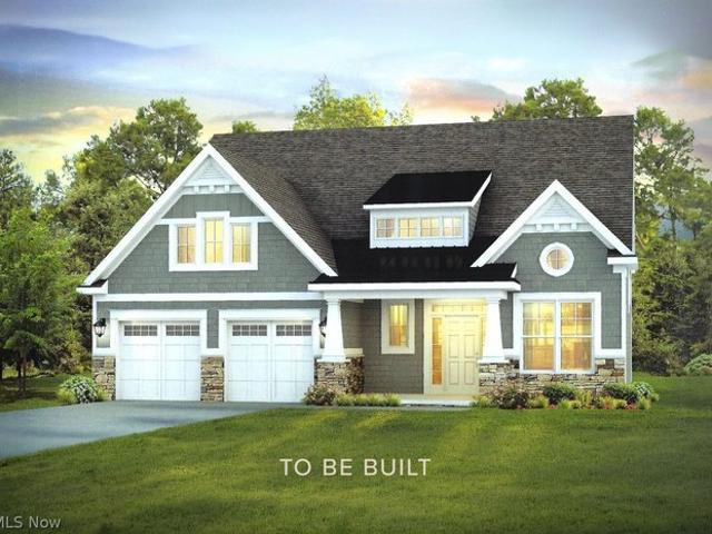 427 The Inlet Rd, Avon Lake, OH 44012