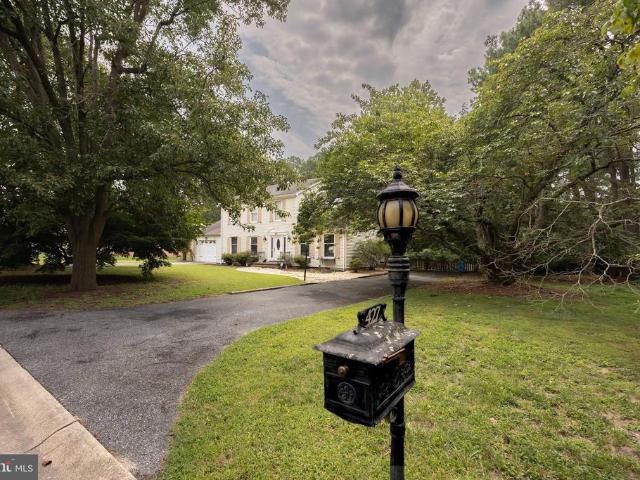 427 Valleywood Drive