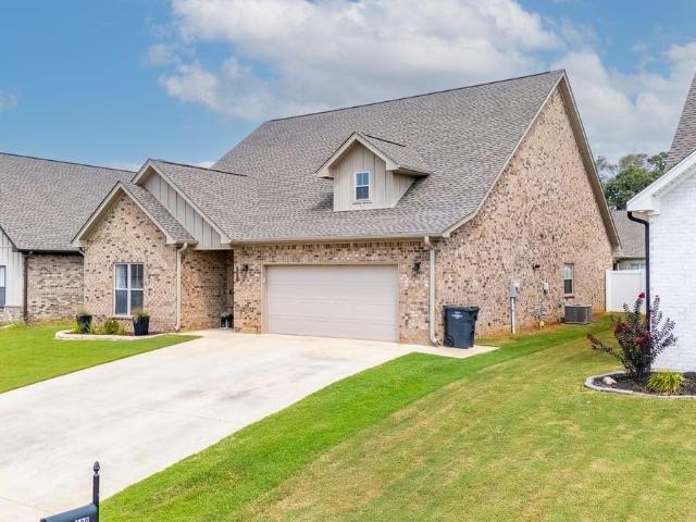 427 Zoey Grace Dr