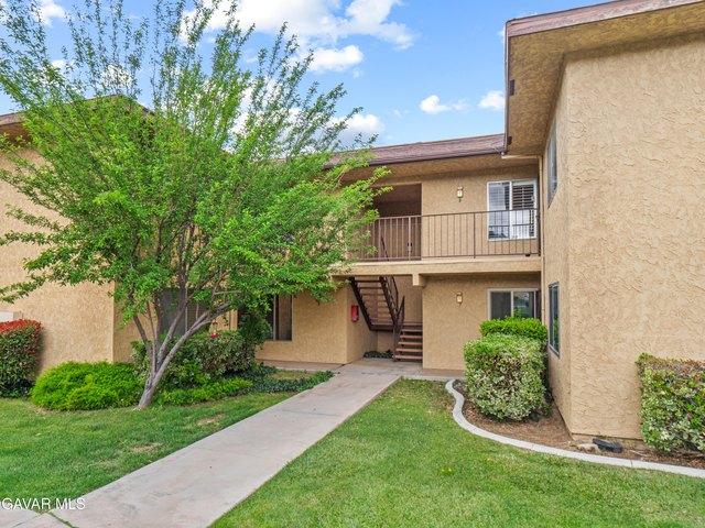 42841 W 15th St Unit 8, Lancaster, CA 93534