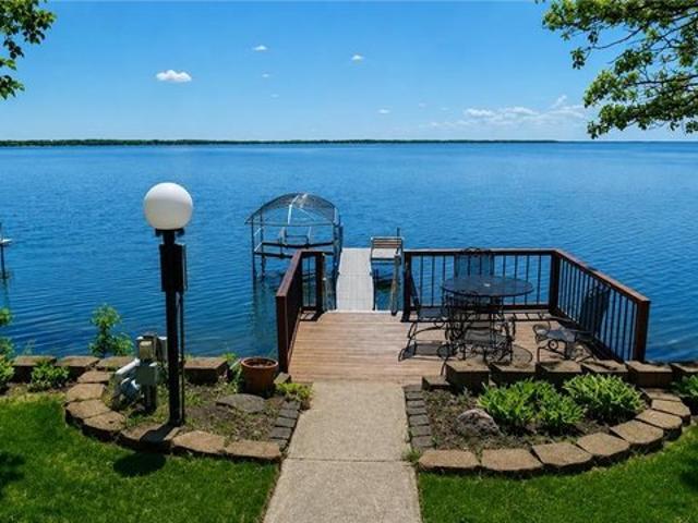 42846 Pleasure Park Rd, Ottertail, MN 56571