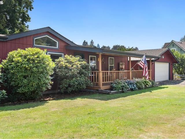42850 Leaburg Dr, Leaburg, OR 97489