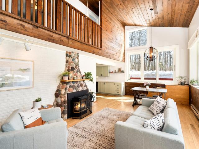 4286 Lavaque Road