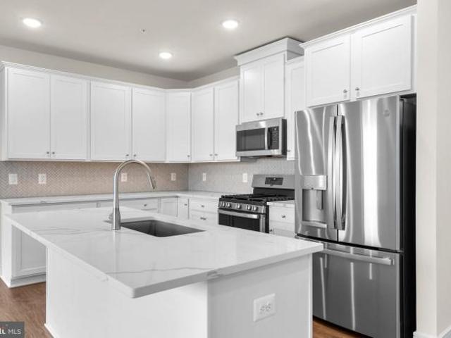 42874 Firefly Sonata Terrace #9 103, Ashburn, VA 20148