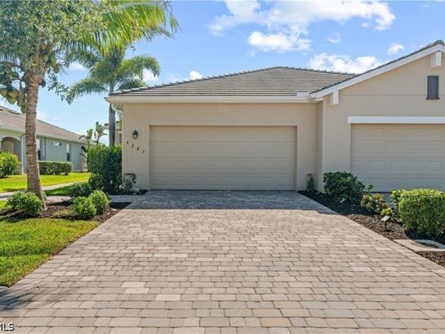 4287 Lemongrass Dr, Fort Myers, FL 33916