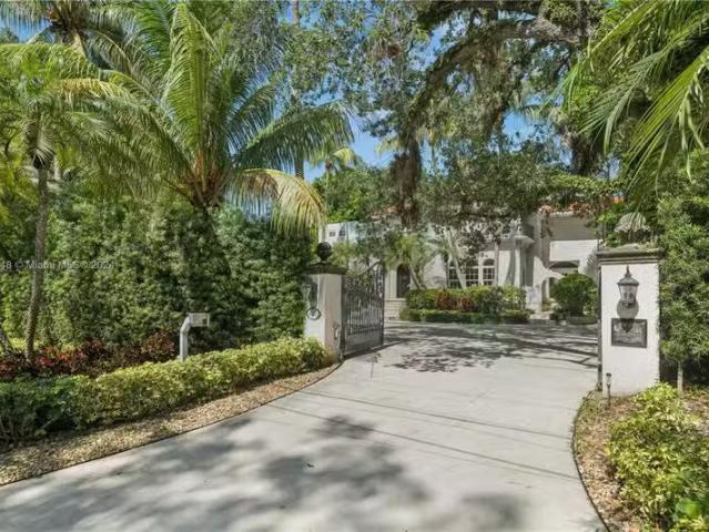 4288 S DOUGLAS RD, MIAMI, FL 33133 Single Family Residence For.