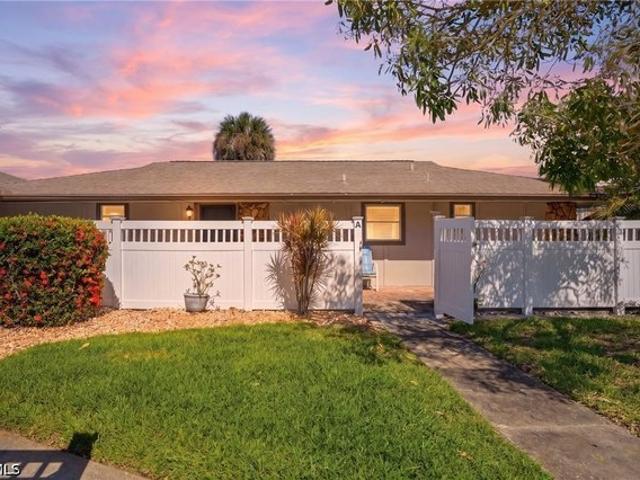 4289 Island Cir Unit 1, Fort Myers, FL 33919