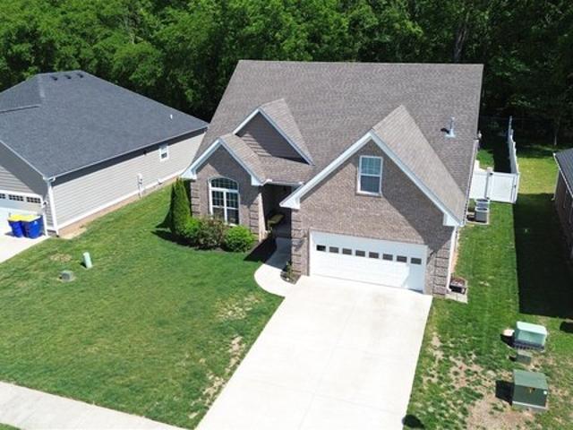 4289 Legacy Pointe St, Bowling Green, KY 42104