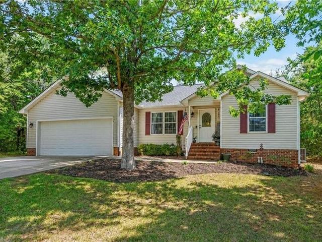 4280 White Oak Dr, Randleman, NC 27317