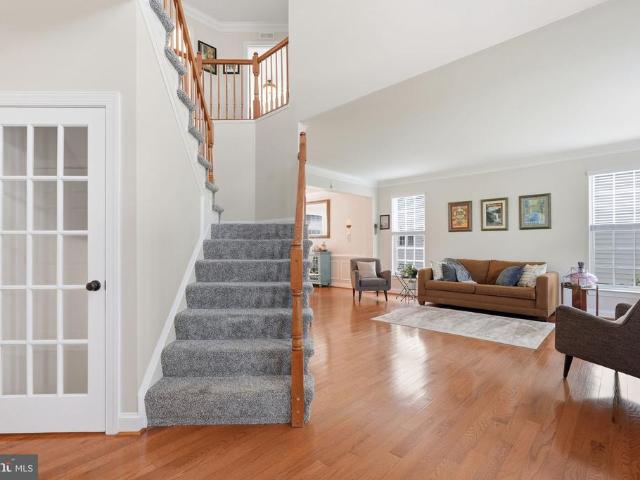 42815 Explorer Drive