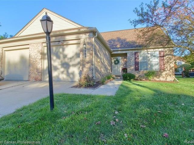 4281 Hunters Cir W, Canton, MI 48188