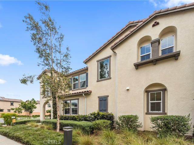 4281 S Hermosa Paseo