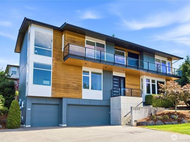 4282 st Pl SE, Bellevue, WA 98006