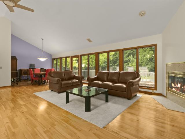 4282 Squire Heath Lane
