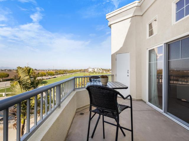 4282 Tradewinds Dr, Oxnard, CA 93035 | MLS #V1 37359VC