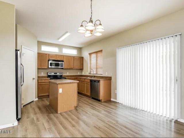 4283 e baylor lane