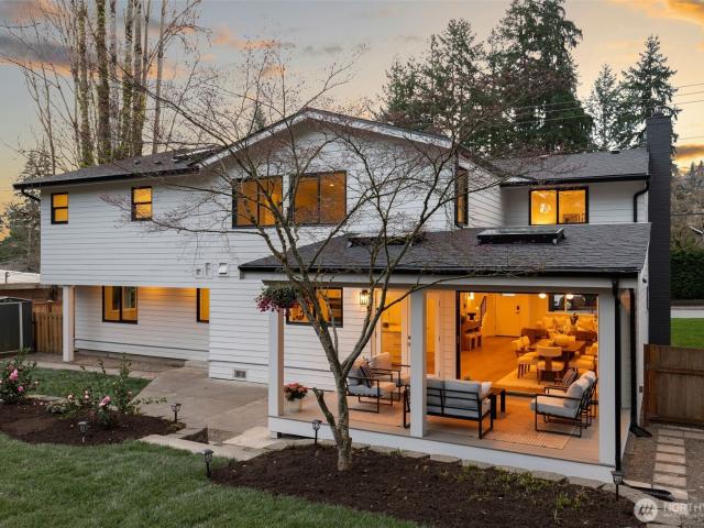 428 164th Ave SE, Bellevue, WA 98008 | MLS #2487 | Compass
