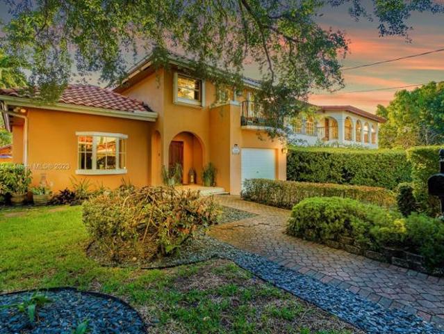 428 19th Rd SW, Miami, FL 33129