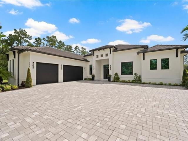 428 22nd St SE, Naples, FL 34117
