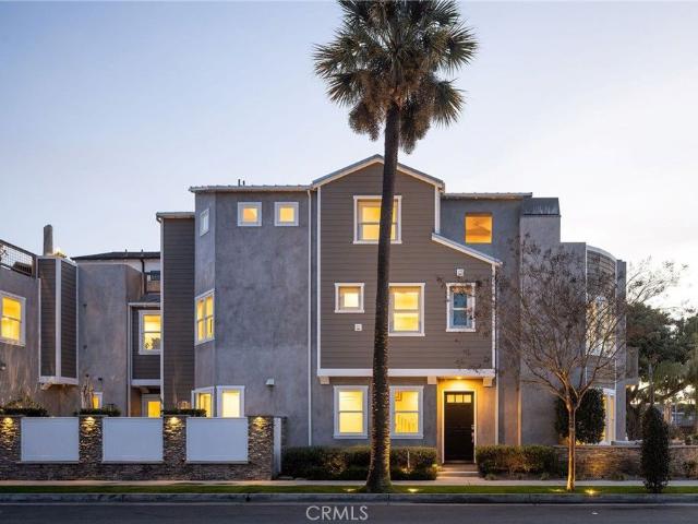 428 7th St, Huntington Beach, CA
