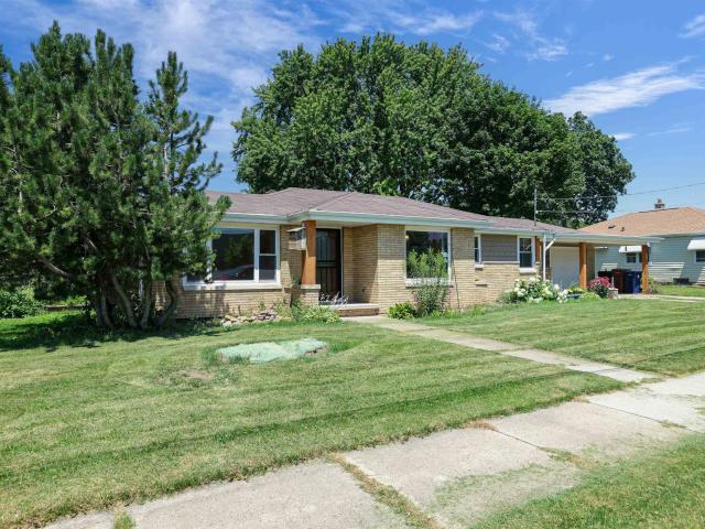 428 8TH Street