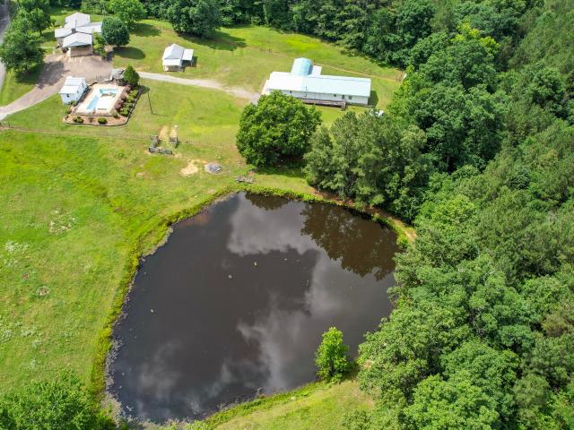 428 Caldwell Road SE