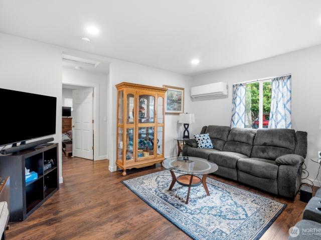 428 Bellevue Avenue
