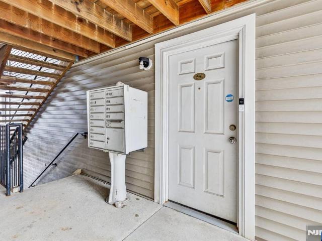 428 Grand Avenue # 2C