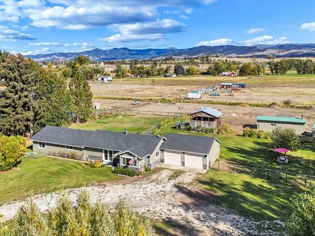 428 Grantsdale Rd, Hamilton, MT 59840